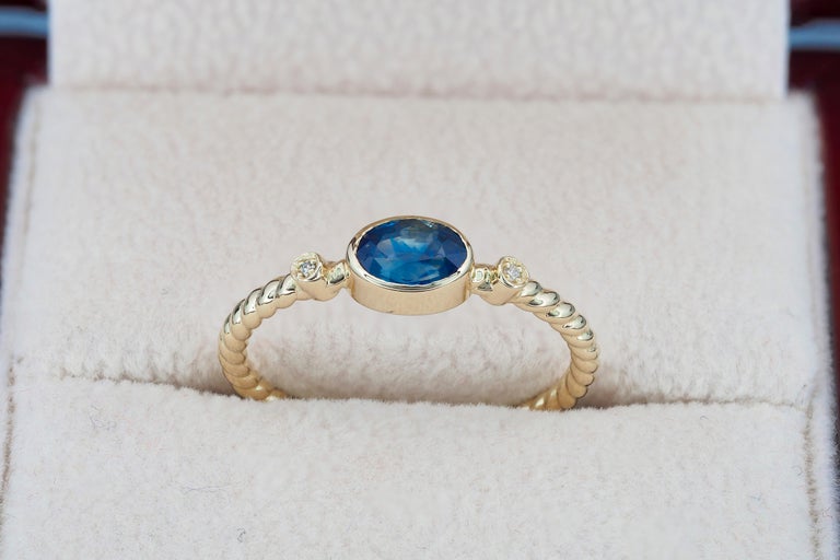 Customizable Blue sapphire ring in 14k gold. For Sale at 1stDibs