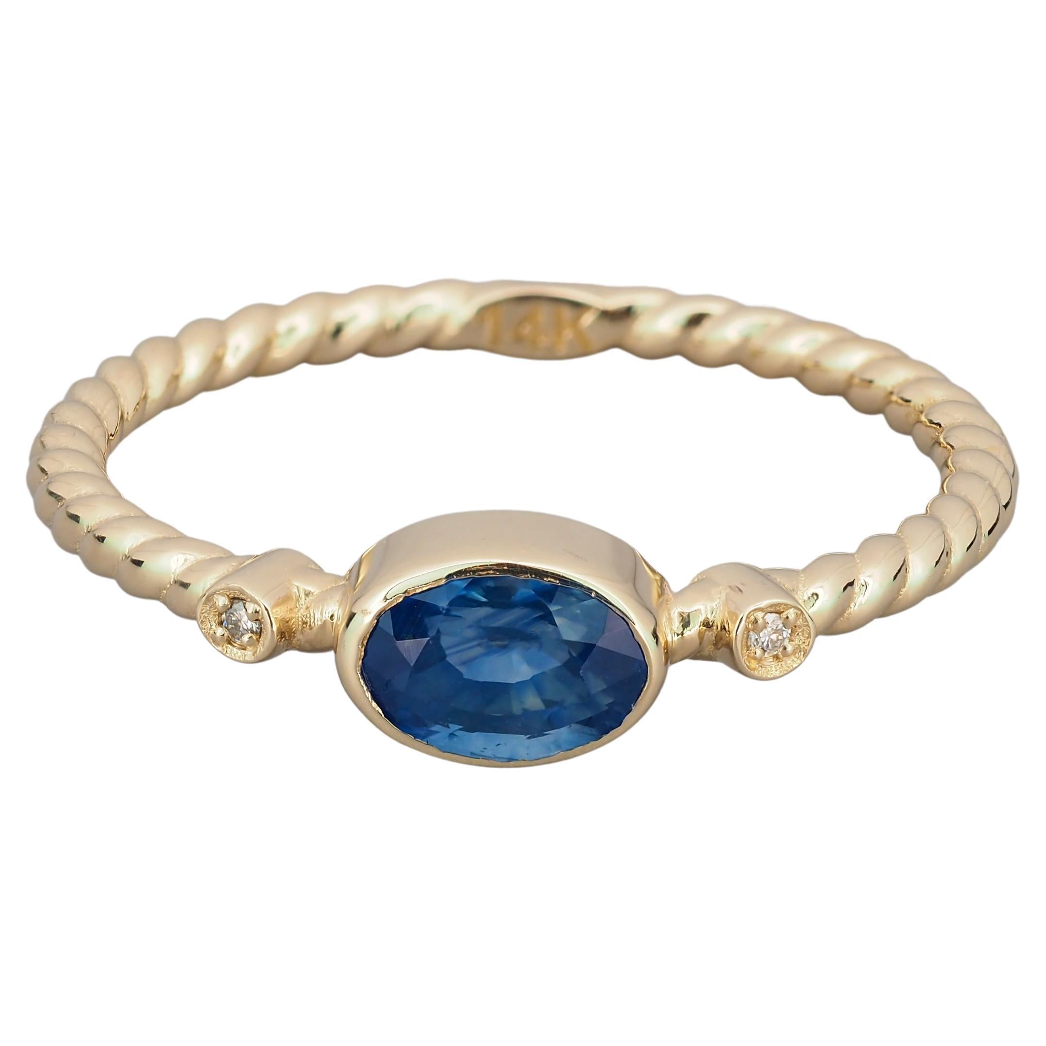 Blue Sapphire Ring in 14k Gold For Sale at 1stDibs
