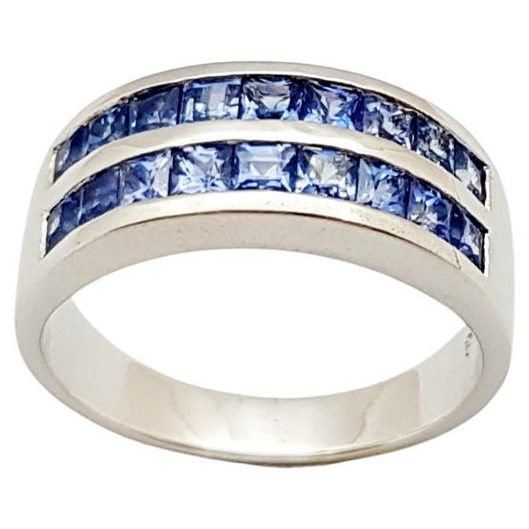 Blue Sapphire Ring set in Silver Settings For Sale at 1stDibs