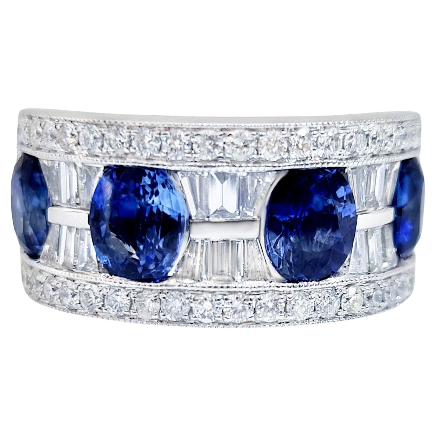 Blue Sapphire Ring With Diamonds 2.77 Carats 18K White Gold For Sale at 1stDibs