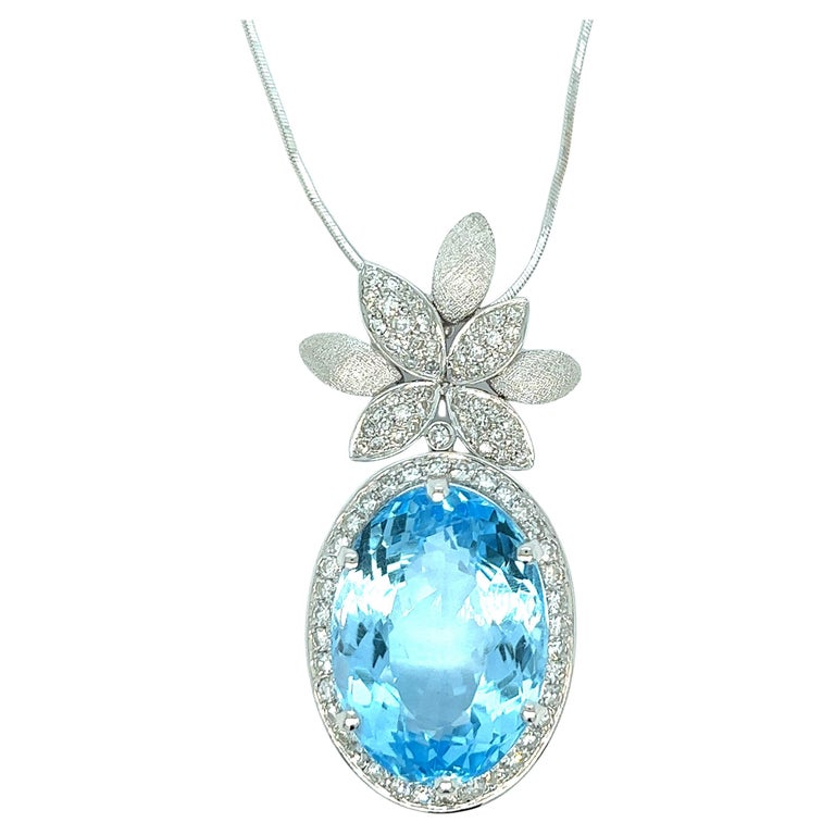 Blue Topaz and Diamonds Pendant Necklace For Sale at 1stDibs
