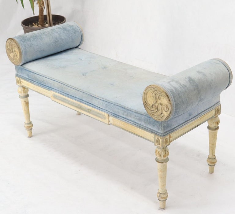 Blue Velvet Upholstery Rond Cylinder Shape Arm Bench For Sale at 1stDibs