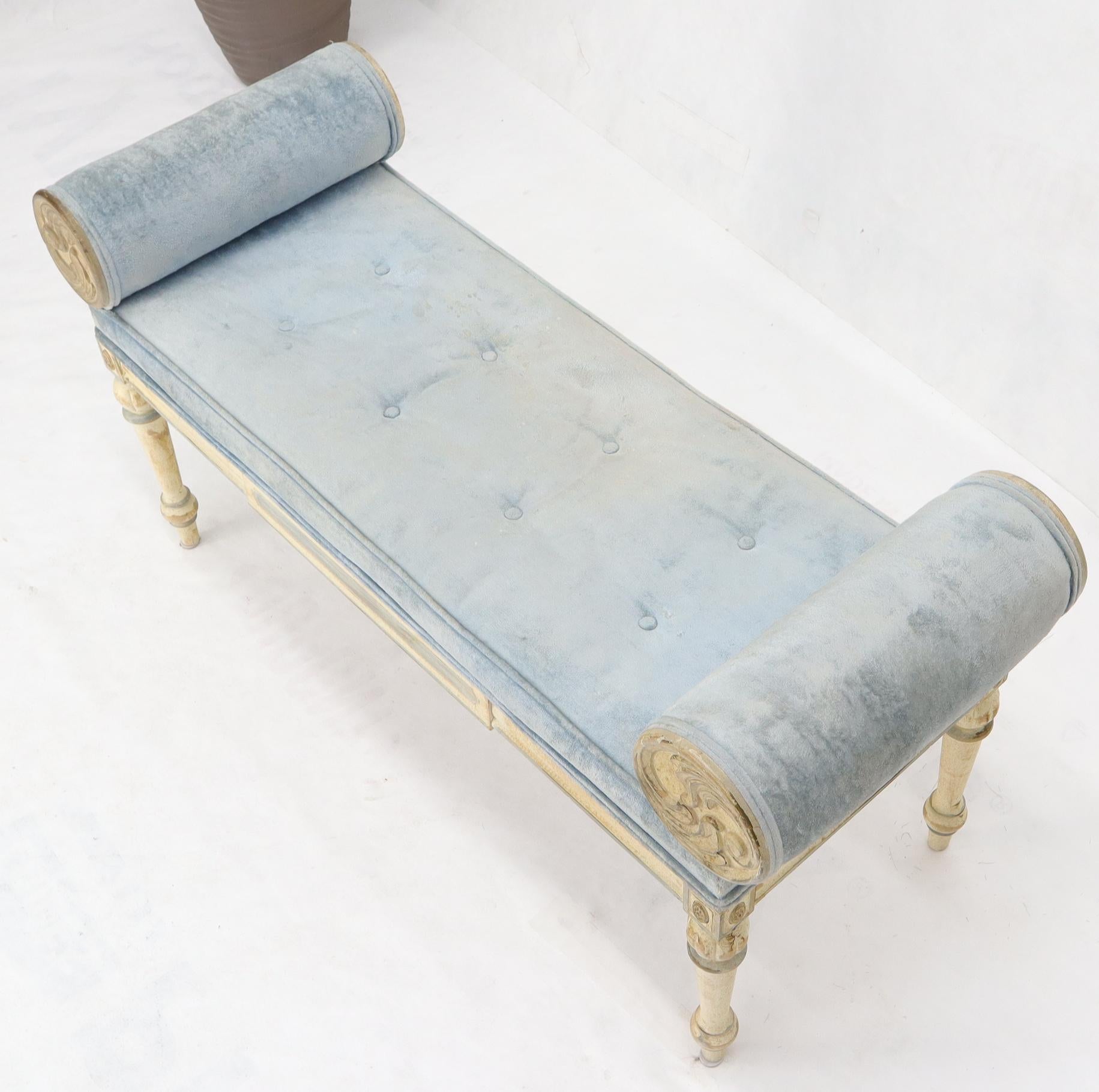 Blue Velvet Upholstery Rond Cylinder Shape Arm Bench at 1stDibs
