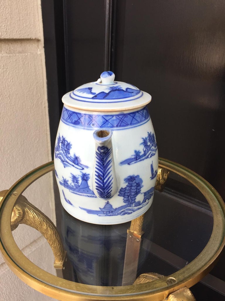 Blue and White Canton Ware Porcelain Tea Pot, circa 1820 at 1stDibs