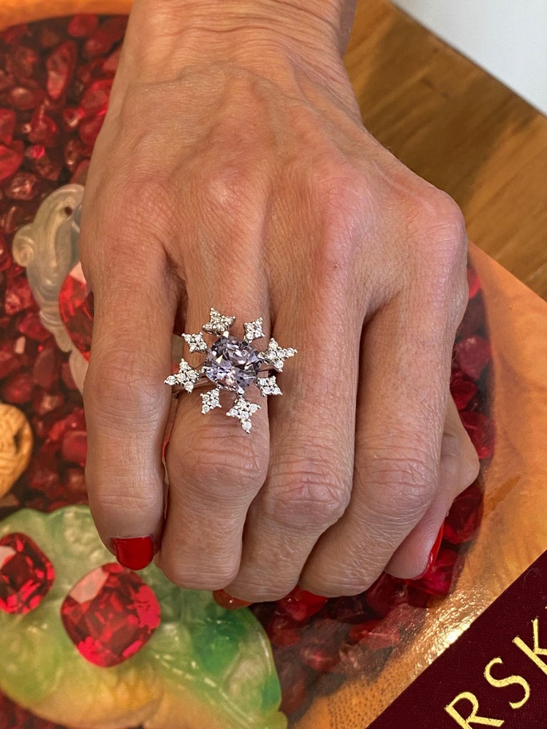 Bochic Snowflake Diamond Ring For Sale at 1stDibs