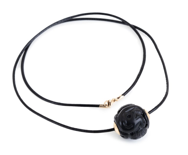 Bochic Vintage Orient Carved Jade Ball Necklace For Sale at 1stDibs