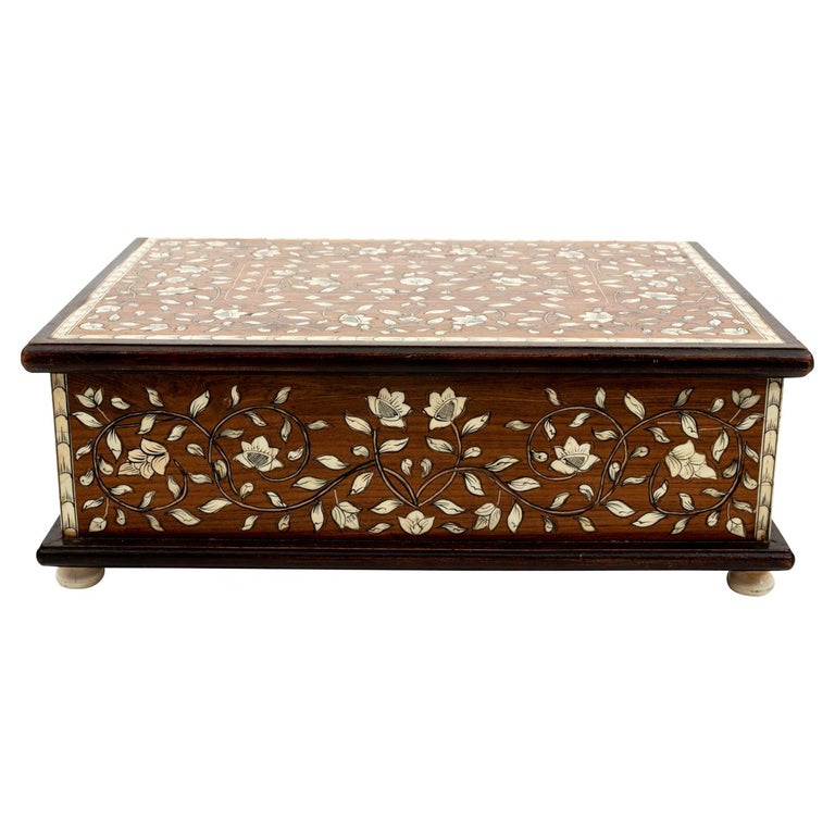 Bone and Teak Flower Pattern Inlaid Box For Sale at 1stDibs