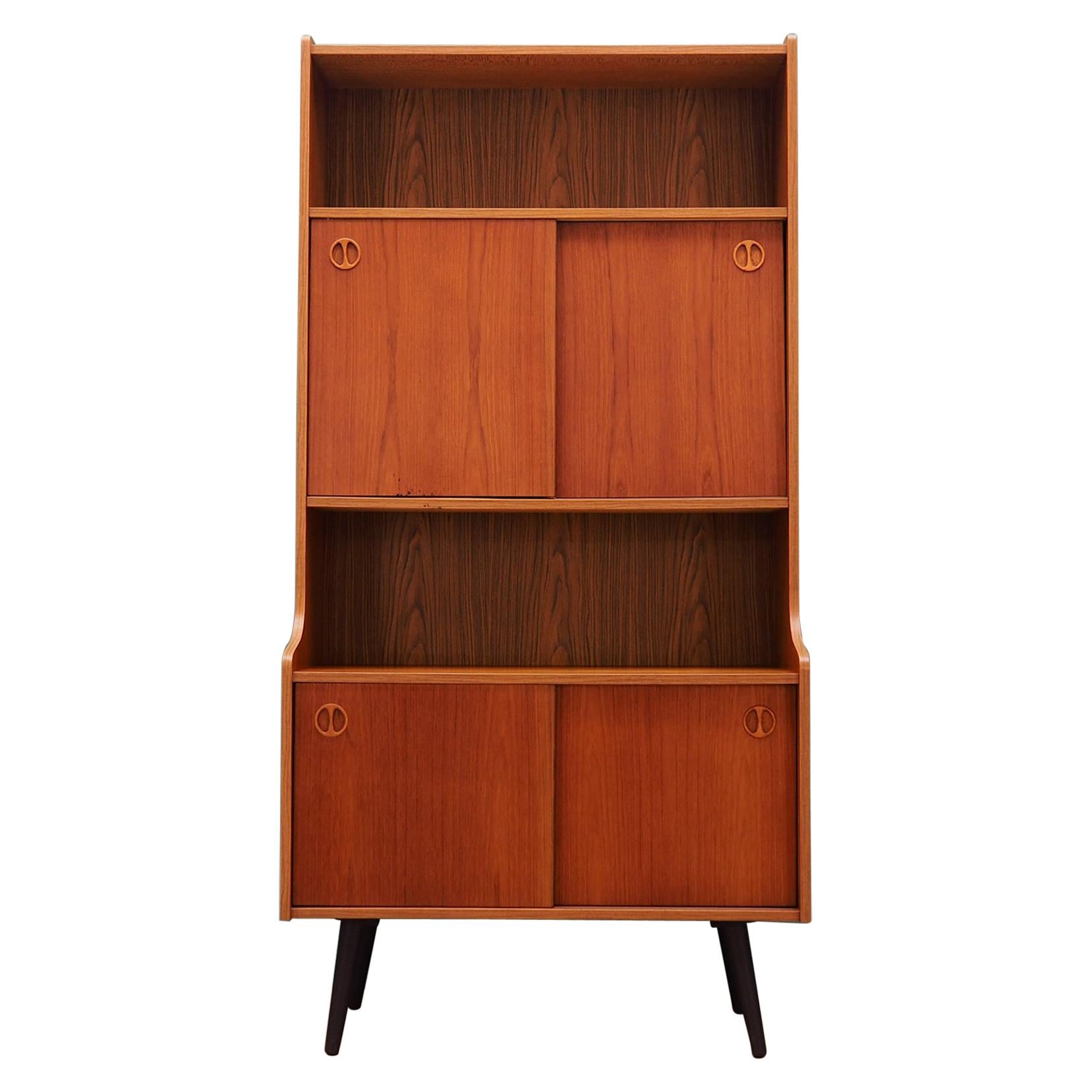 Scandinavian Design Teak Bookcase at 1stdibs