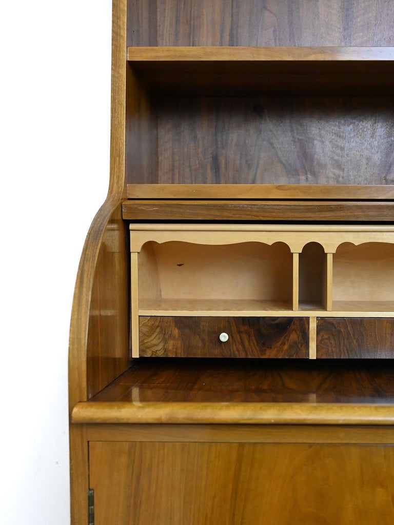 Bookcase with Pull-Out Shelf For Sale at 1stDibs