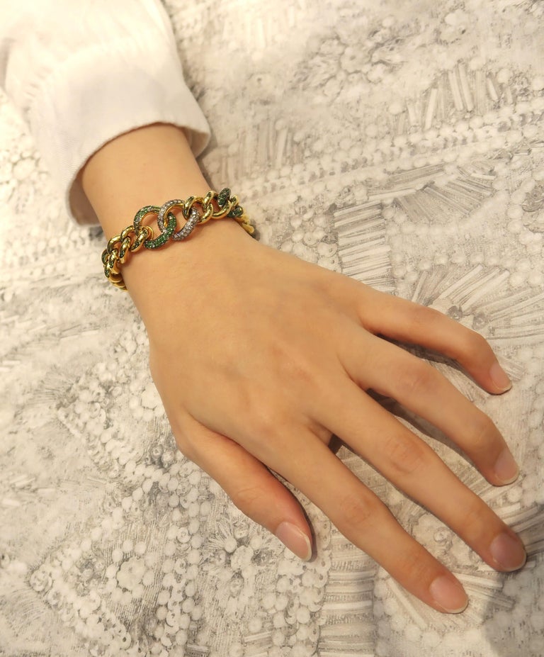 Boon Champagne Diamond and Tsavorite Pavé Gold Chain Link Bracelet For ...