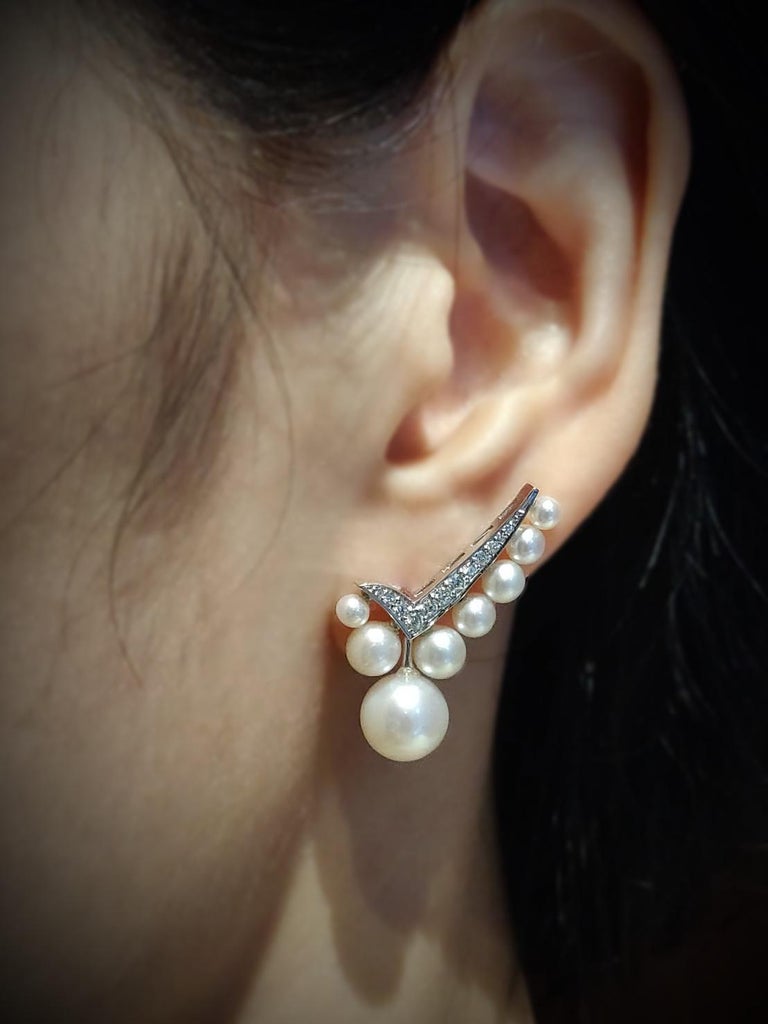 BOON Graduated Pearl Diamond Earrings in 18K White Gold For Sale at 1stDibs