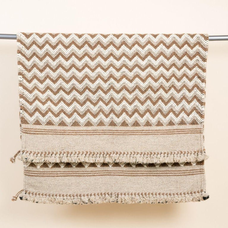 BORA Handloom Wool Indian Rug in Soft Earthy Neutral Tones For Sale at ...