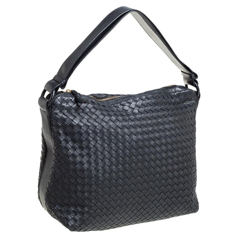 Bottega Veneta Black Intrecciato Leather Zipped Hobo at 1stDibs