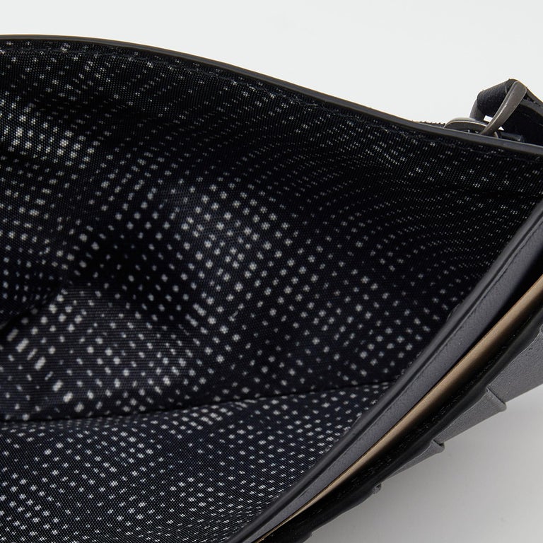 Bottega Veneta Black Leather Intrecciato Cheque Wallet For Sale at 1stDibs