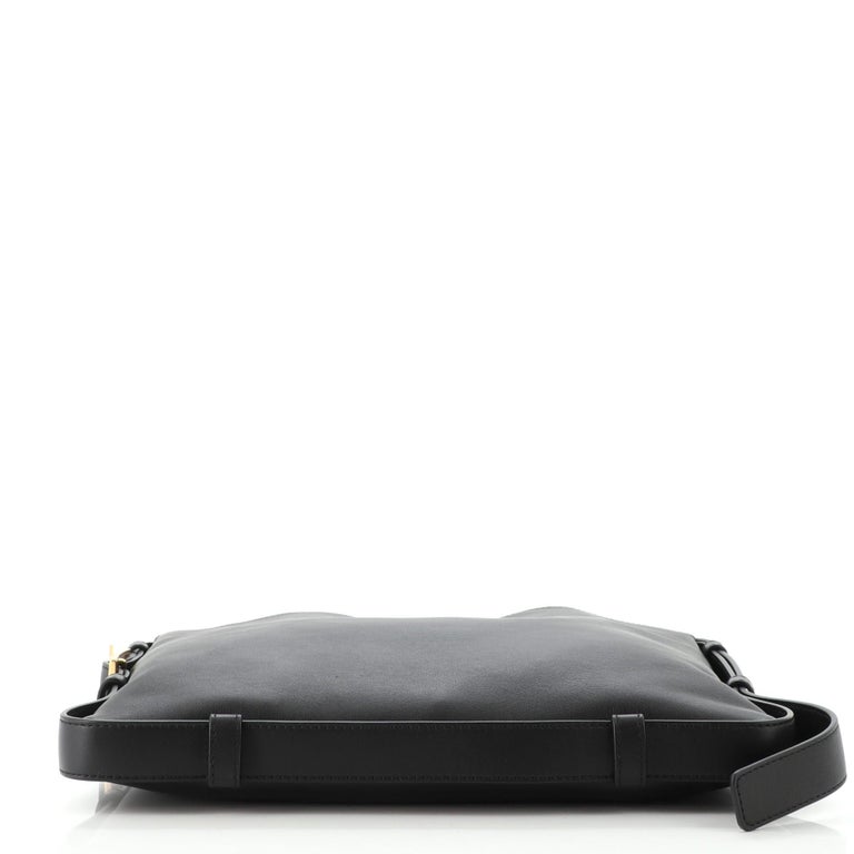 Bottega Veneta Cradle Shoulder Bag Leather Medium at 1stDibs