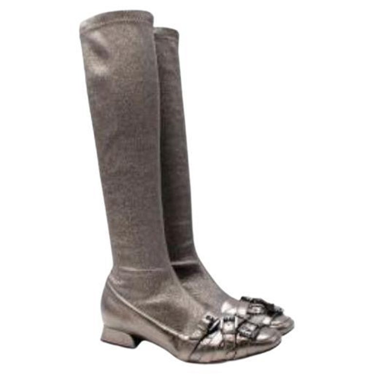 Bottega Veneta Dark Silver Metallic Buckled Stretch Leather Long Flat ...