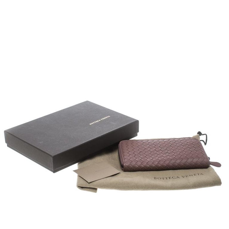Bottega Veneta Grape Intrecciato Nappa Leather Zip Wallet For Sale at ...
