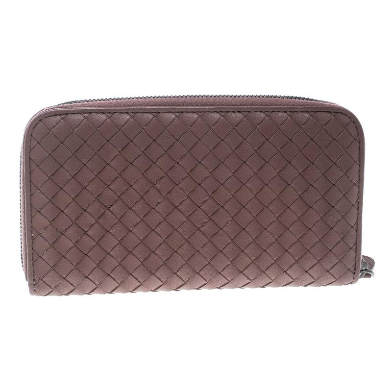 Bottega Veneta Grape Intrecciato Nappa Leather Zip Wallet For Sale at ...