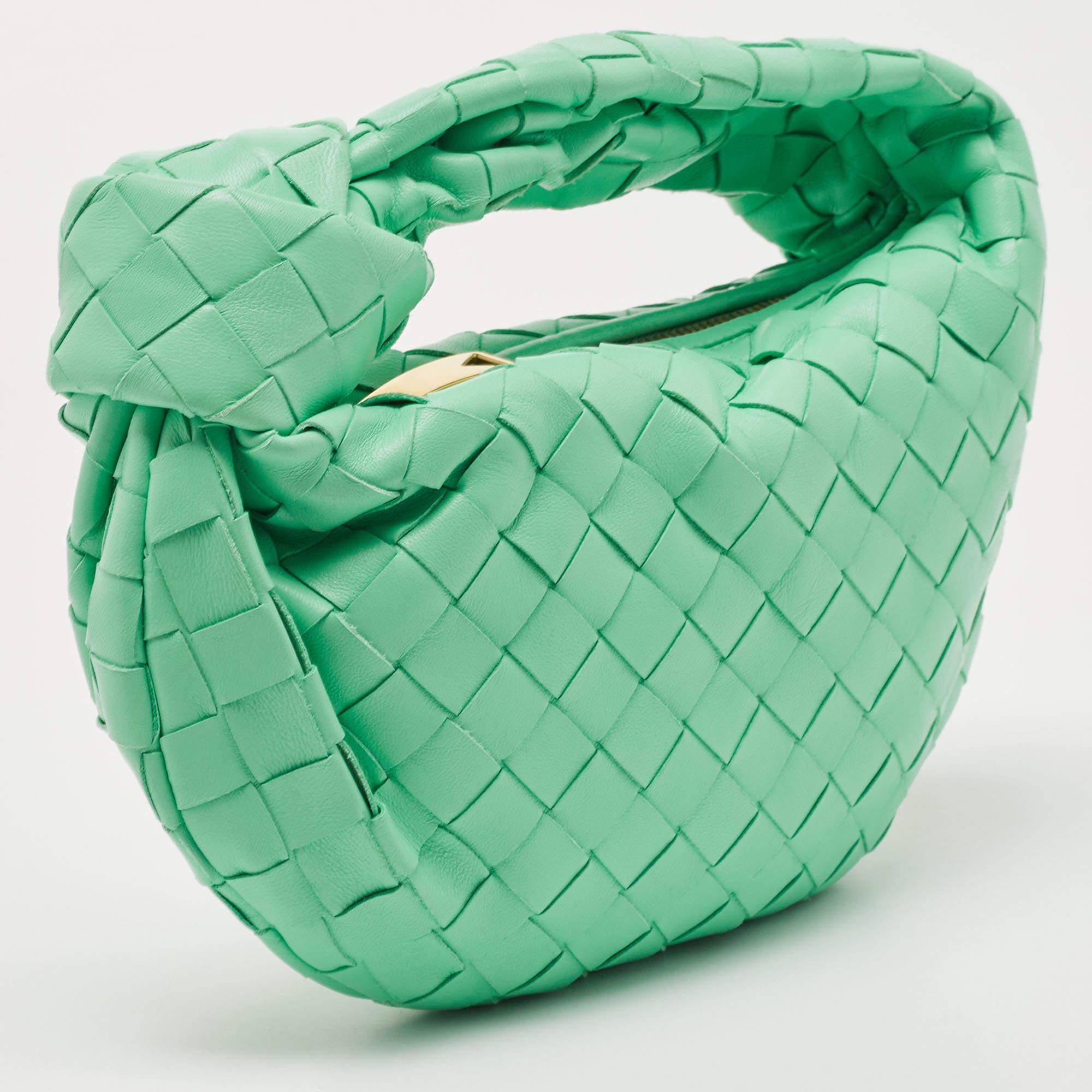 Bottega Veneta Light Green Intrecciato Leather Mini BV Jodie Bag For ...