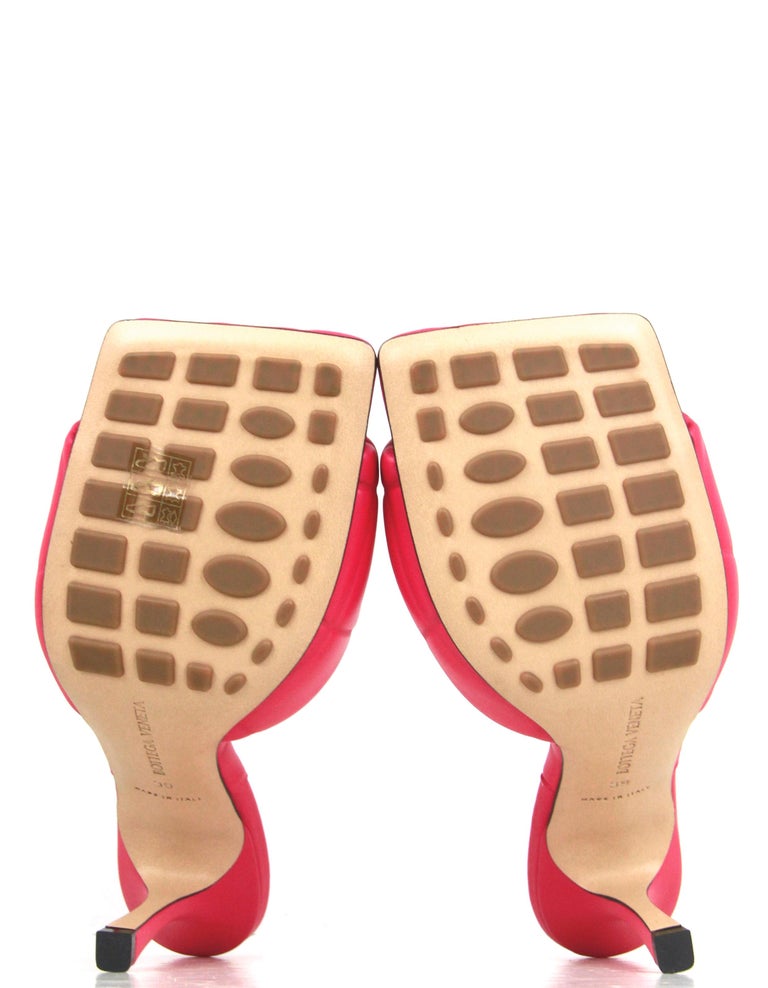 Bottega Veneta NEW Pink Rubber Lido Quilted Leather Mules sz 39 For ...
