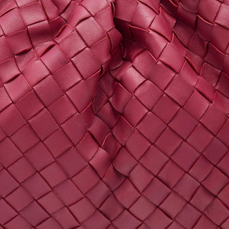 Bottega Veneta Red Intrecciato Leather Teen Pouch Clutch For Sale at ...