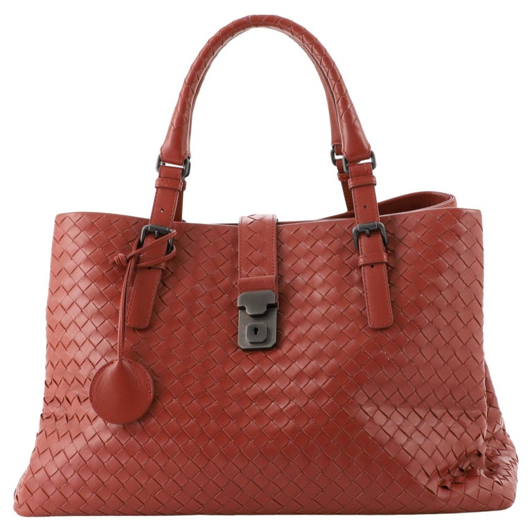 Bottega Veneta Roma Bag Intrecciato Nappa Medium For Sale at 1stDibs