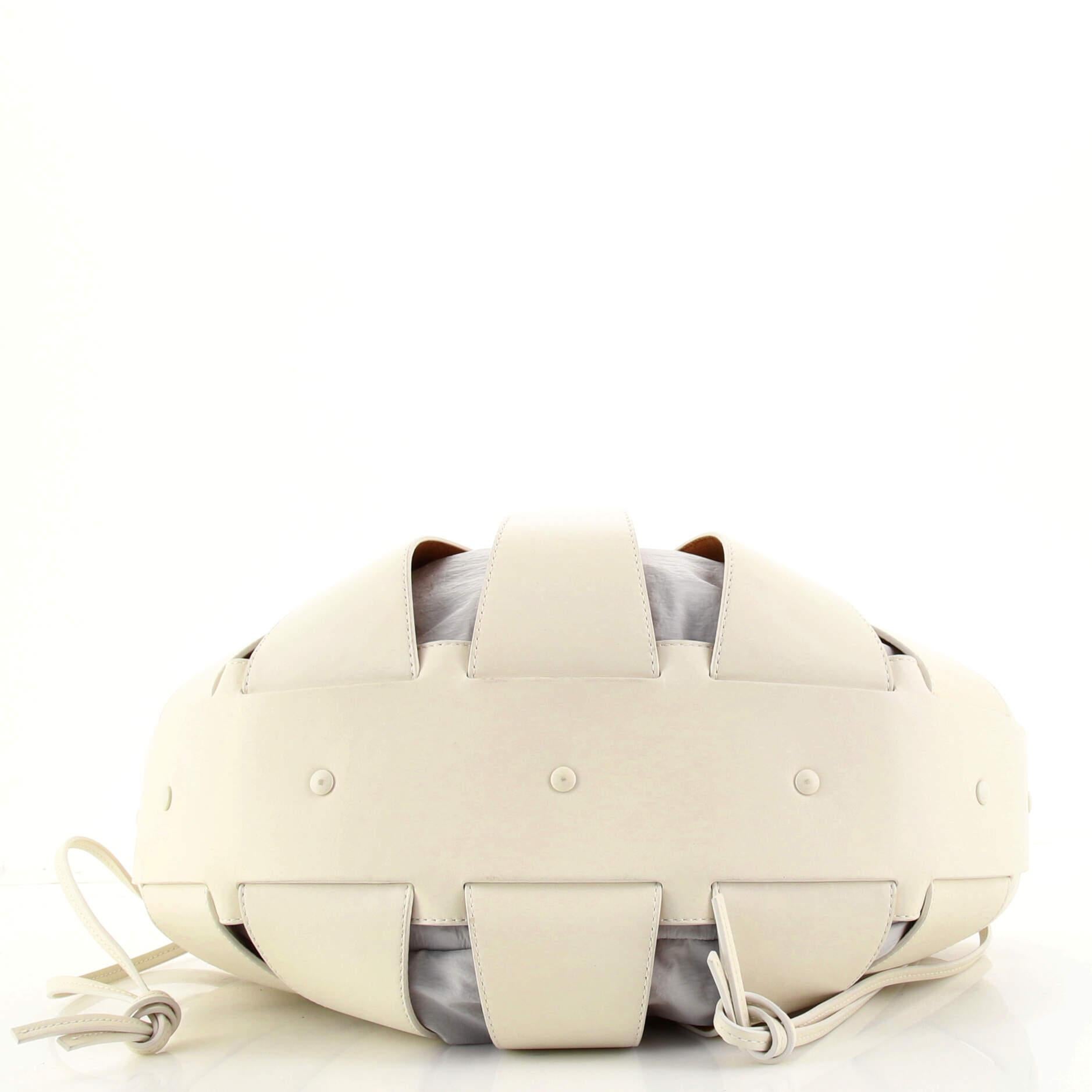 Bottega Veneta Shell Bag Leather Large For Sale at 1stDibs