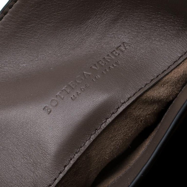 Bottega Veneta Taupe Leather Small Piazza Top Handle Bag For Sale at ...