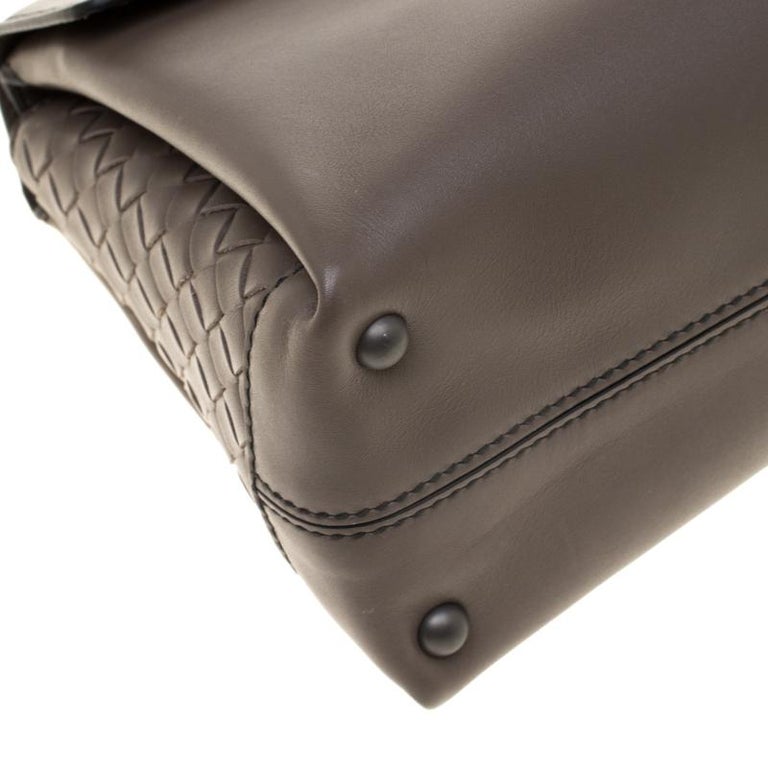 Bottega Veneta Taupe Leather Small Piazza Top Handle Bag For Sale at ...