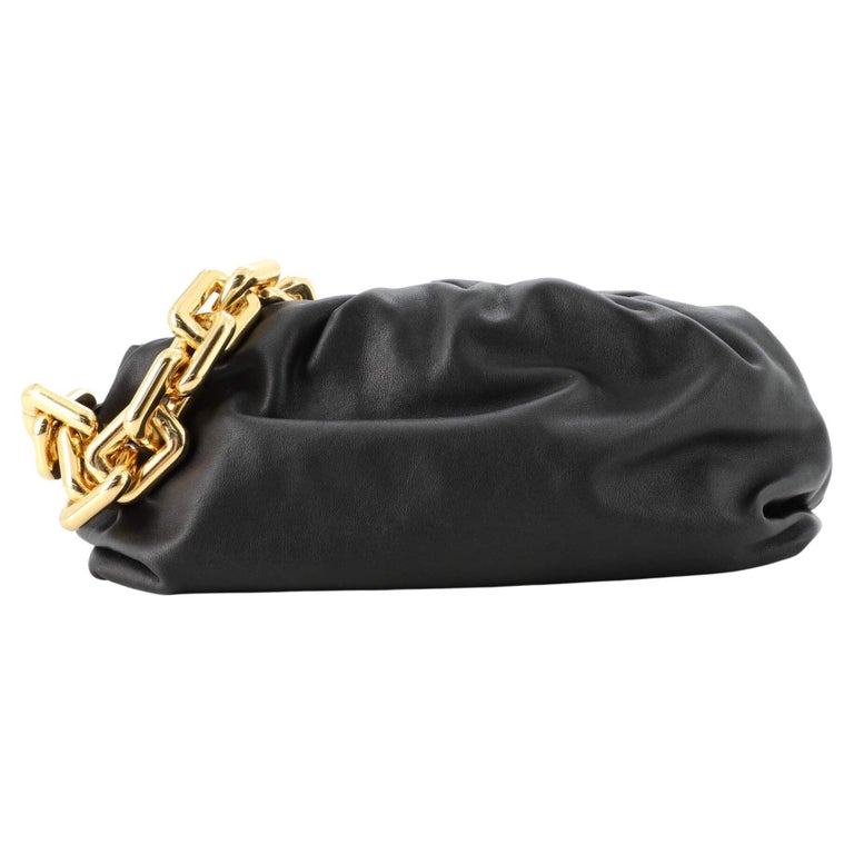 Bottega Veneta The Chain Pouch Leather For Sale at 1stDibs