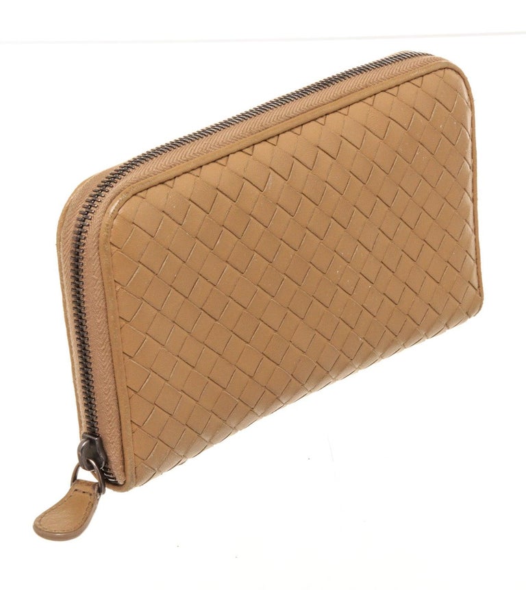 Bottega Venetta Brown Leather Wallet with material leather gold-tone ...