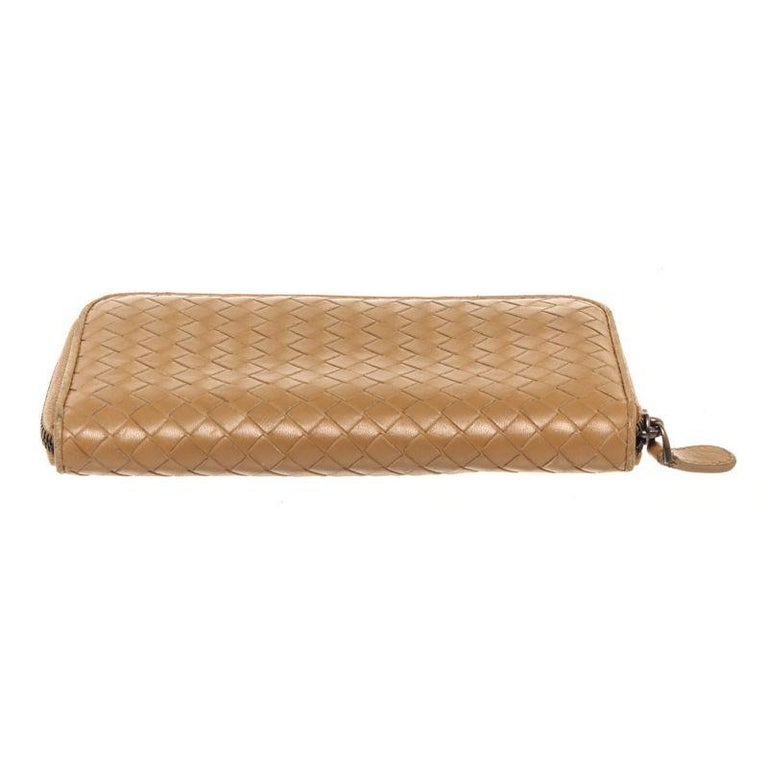 Bottega Venetta Brown Leather Wallet with material leather gold-tone ...