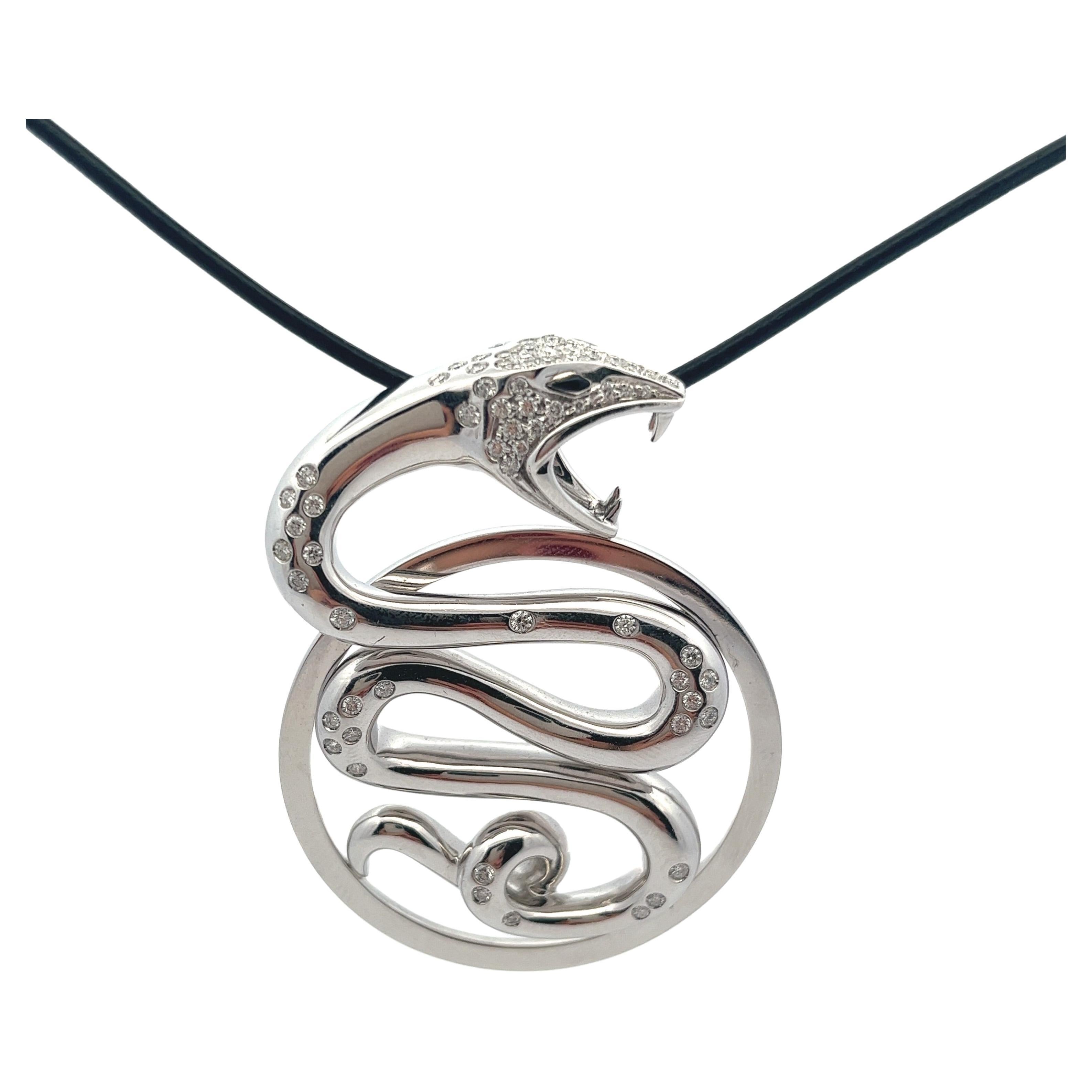 Boucheron Emerald Diamond Gold Trouble Snake Pendant at 1stDibs ...