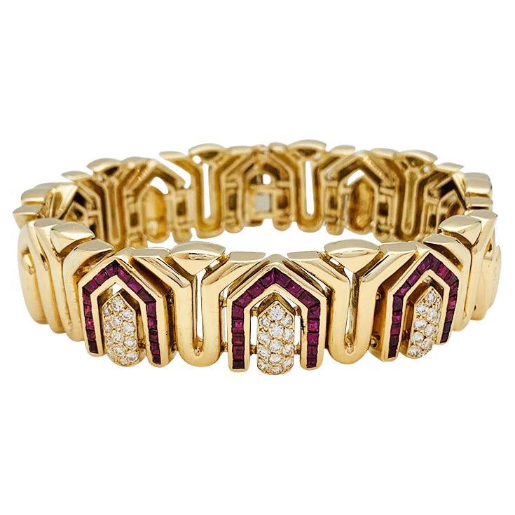 Boucheron Diamond Flexible Bombe Bracelet For Sale at 1stDibs