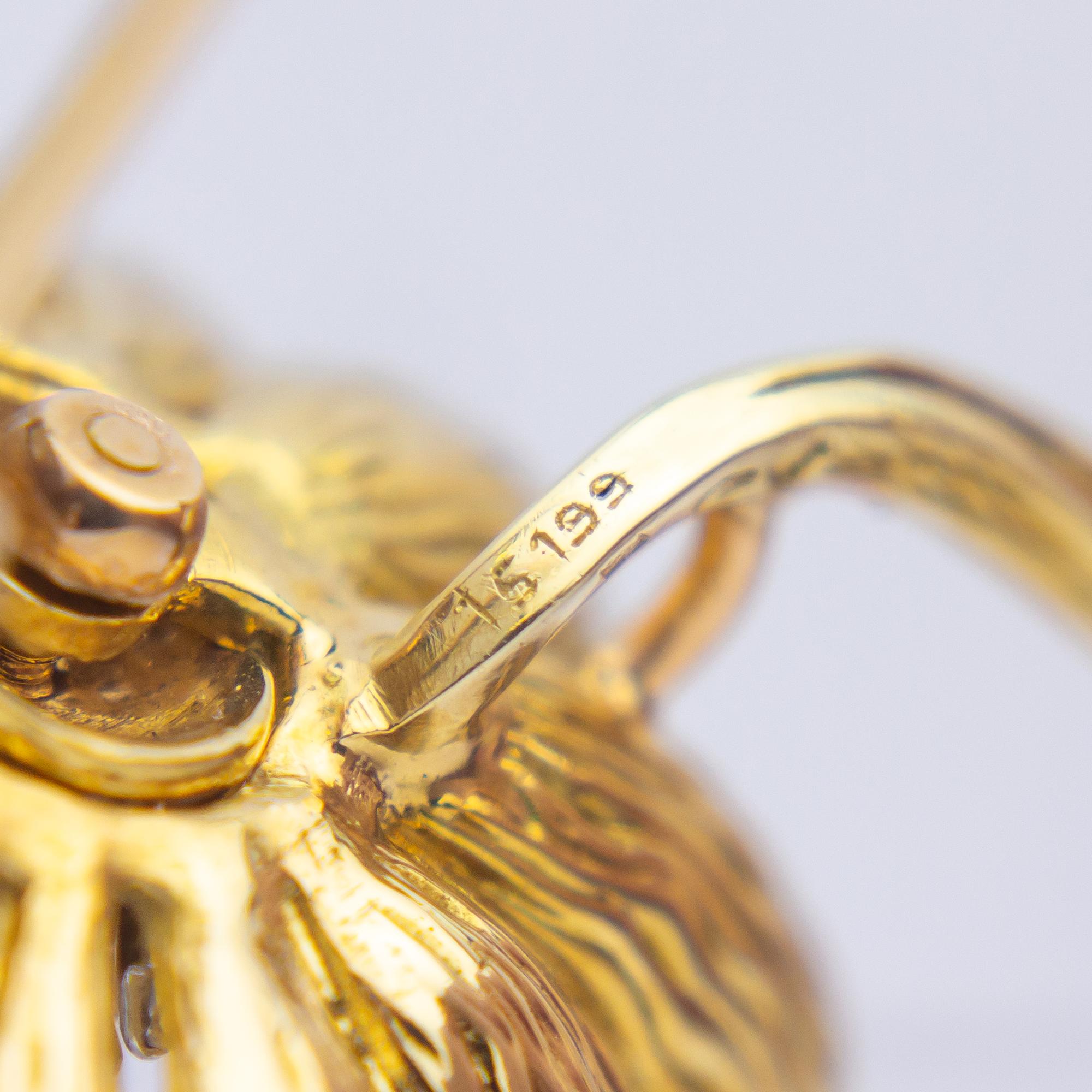 Boucheron Gold and Diamond Daisy Brooch Pin For Sale at 1stDibs | daisy ...