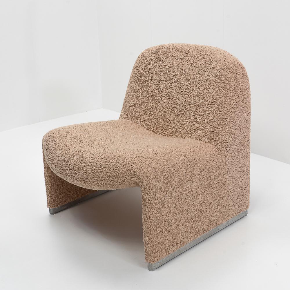 Bouclé Reupholstered Alky Chair by Giancarlo Piretti for Castelli ...