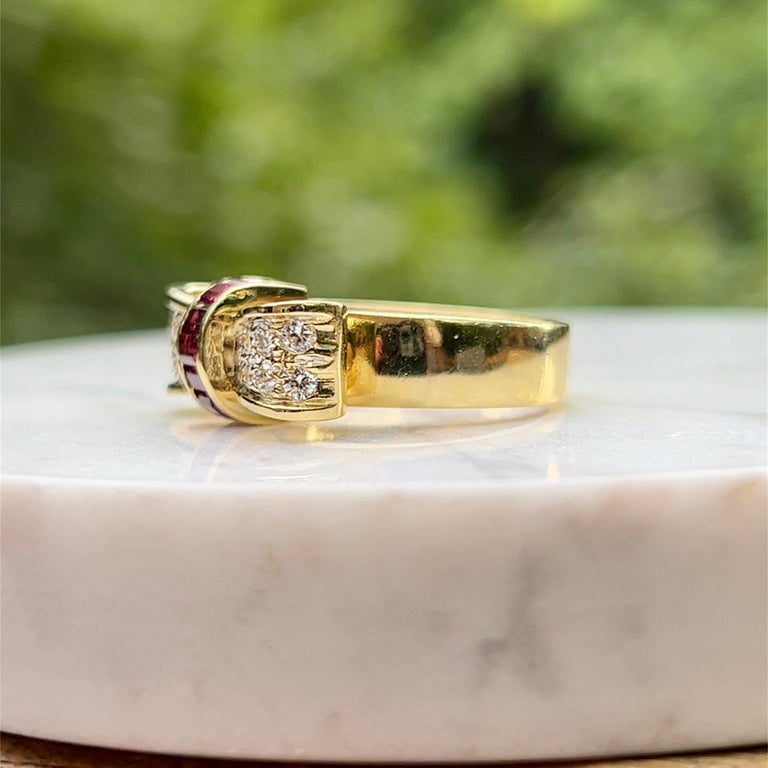 Bow Design Ruby and Diamond Ring in 18K Yellow Gold For Sale at 1stDibs