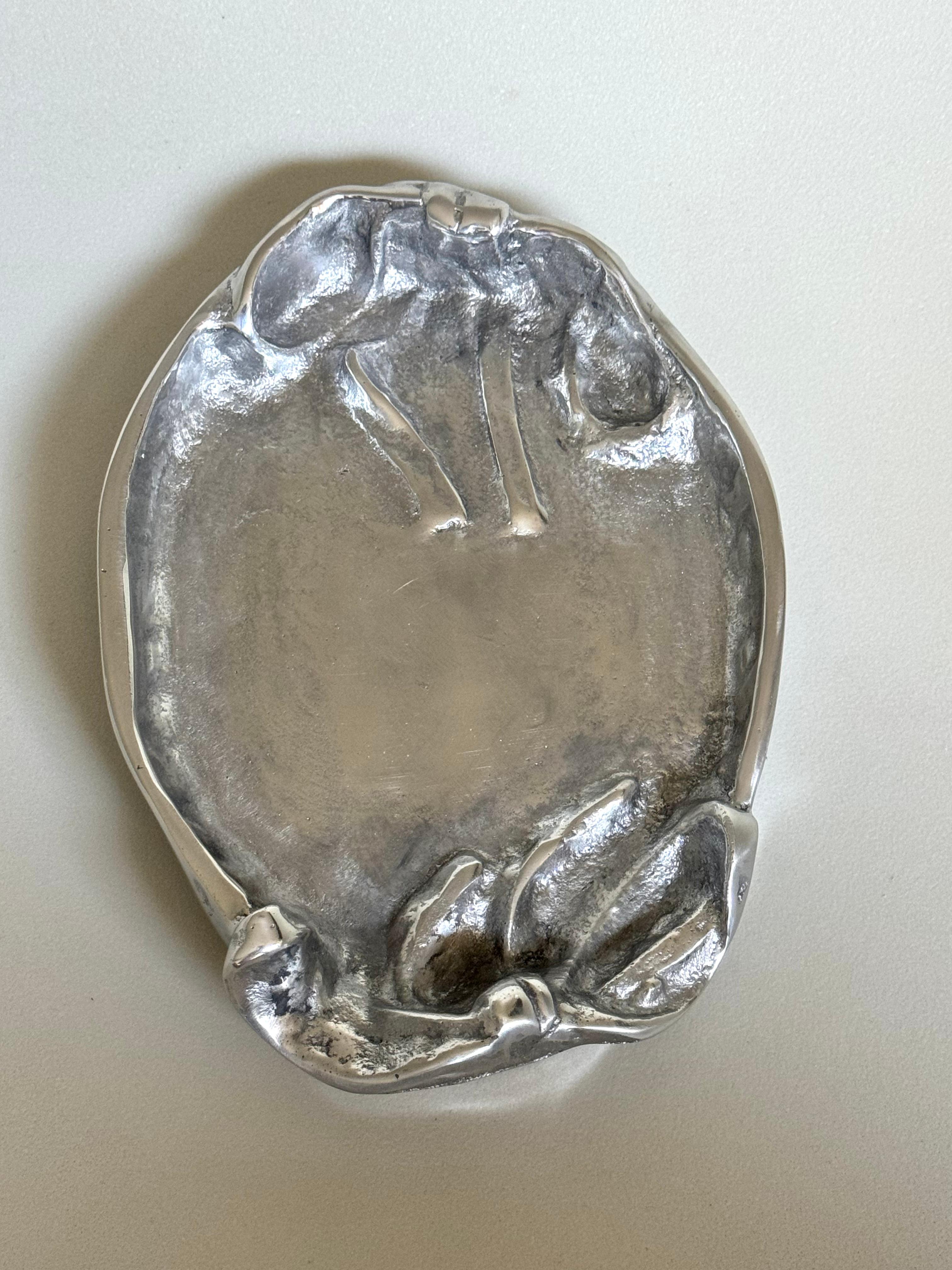 Bowl loop For Sale at 1stDibs