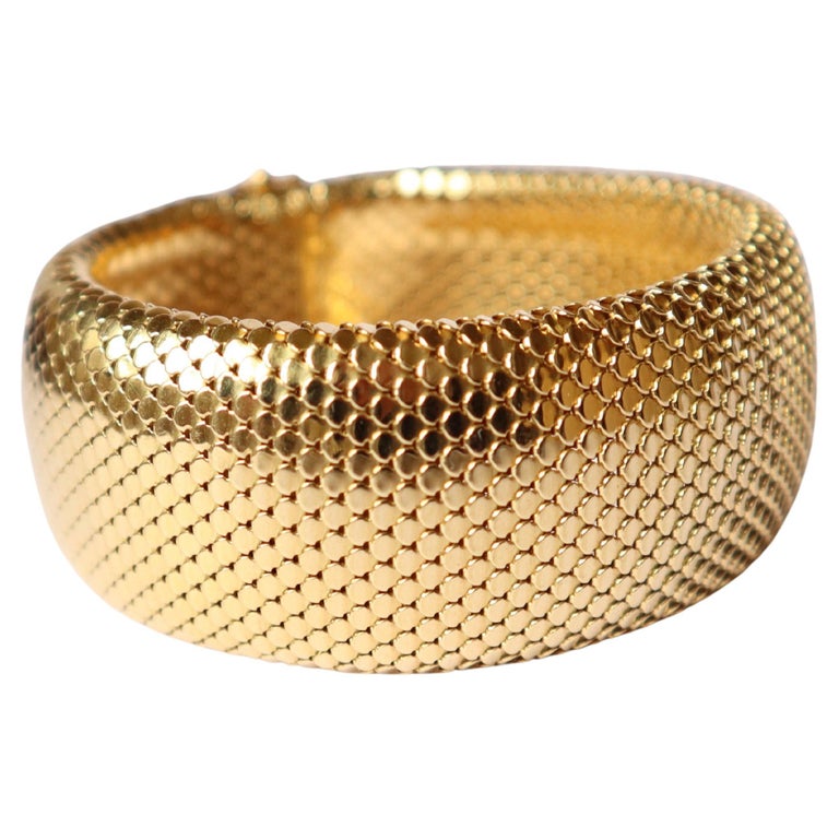 Bracelet Flexible Wide Domed Fish Scale 18 Carats Yellow Gold For Sale ...