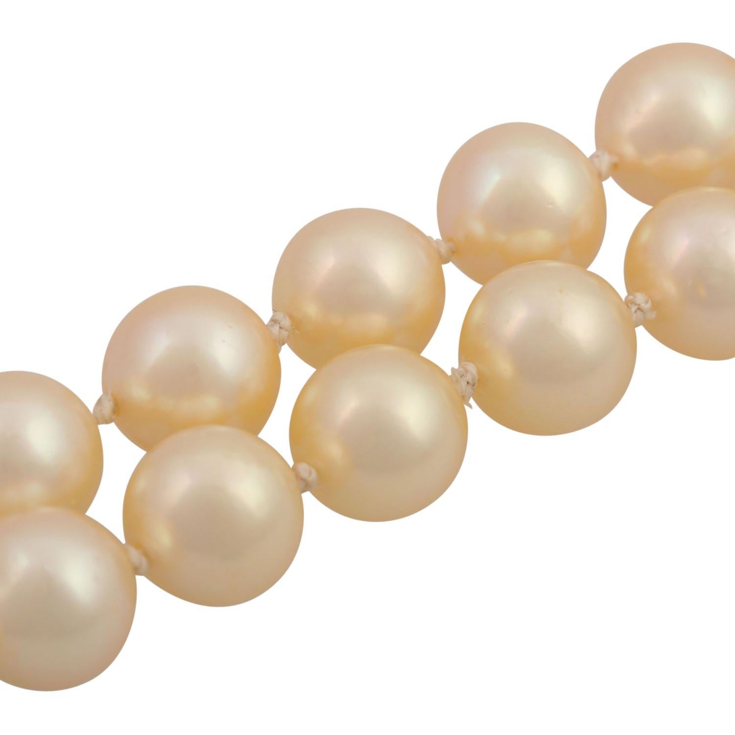 Bracelet Made of Akoya Pearls, 2 Rows For Sale at 1stDibs