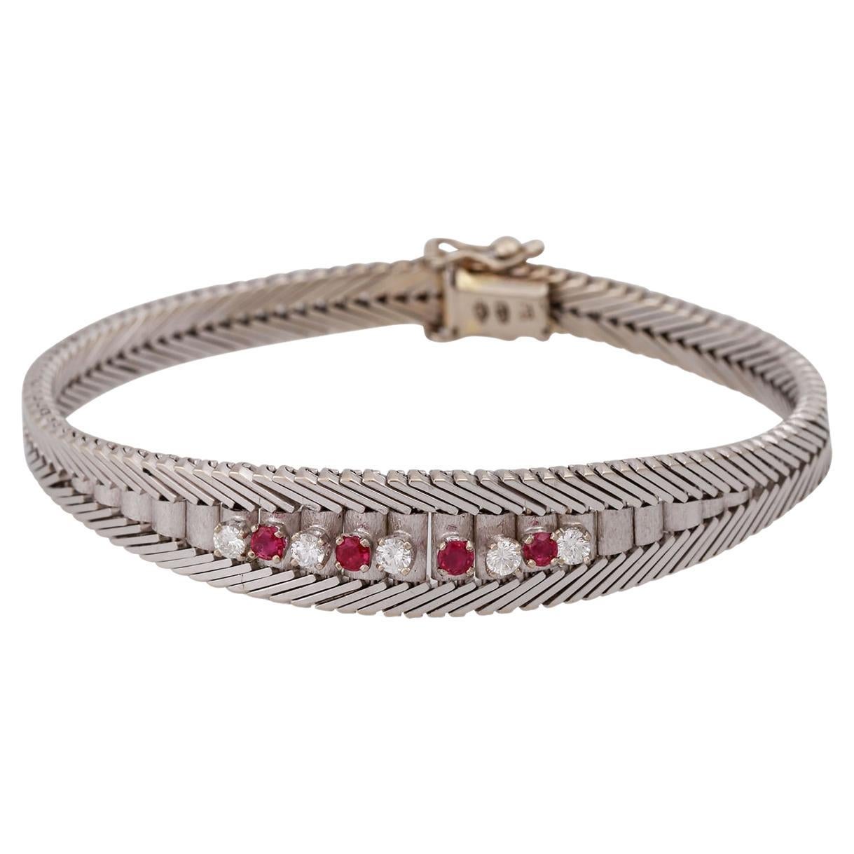 Bracelet set with 4 round rubies and 5 brilliant-cut diamonds total ...