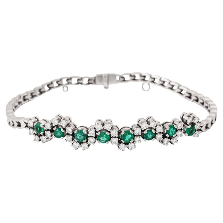 Bracelet with 8 Emeralds Total Approx. 1.09 Ct and Brilliant-Cut ...