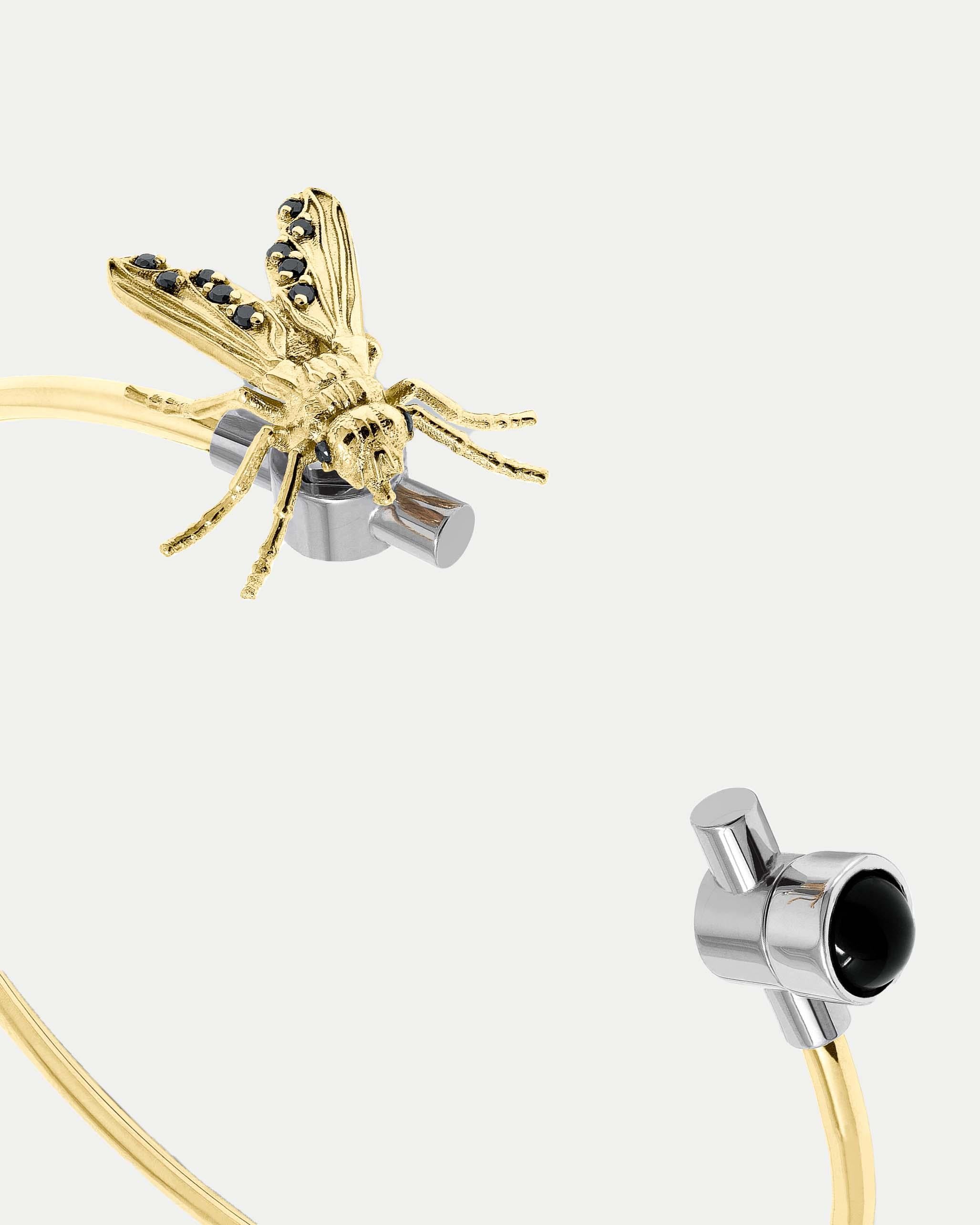 Bracelet with onyx, cabochon cut and Diamond Fly with black diamonds ...