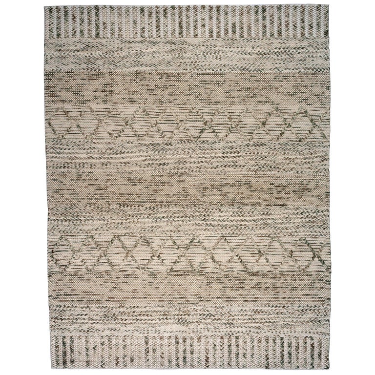 Braided Cream and Grey Area Rug For Sale at 1stDibs