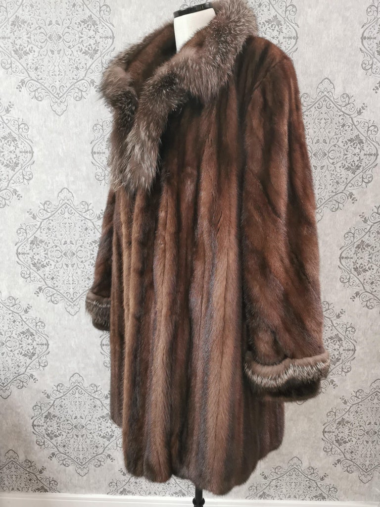 Brand New Demi Buff Mink Fur Swing Coat With Silver Fox Fur Trim (Size ...