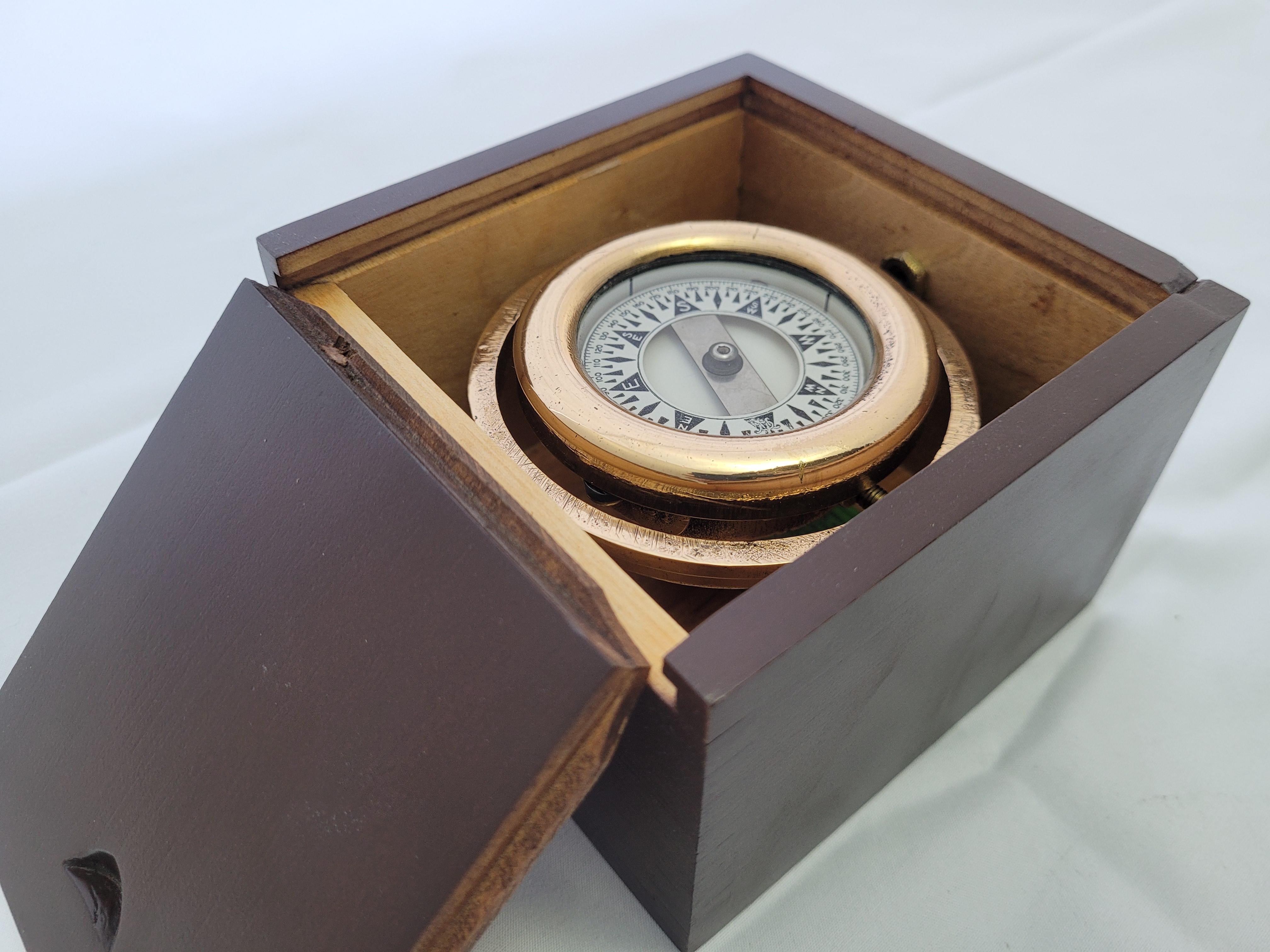 Brass Boat Compass in Varnished Wood Box For Sale at 1stDibs