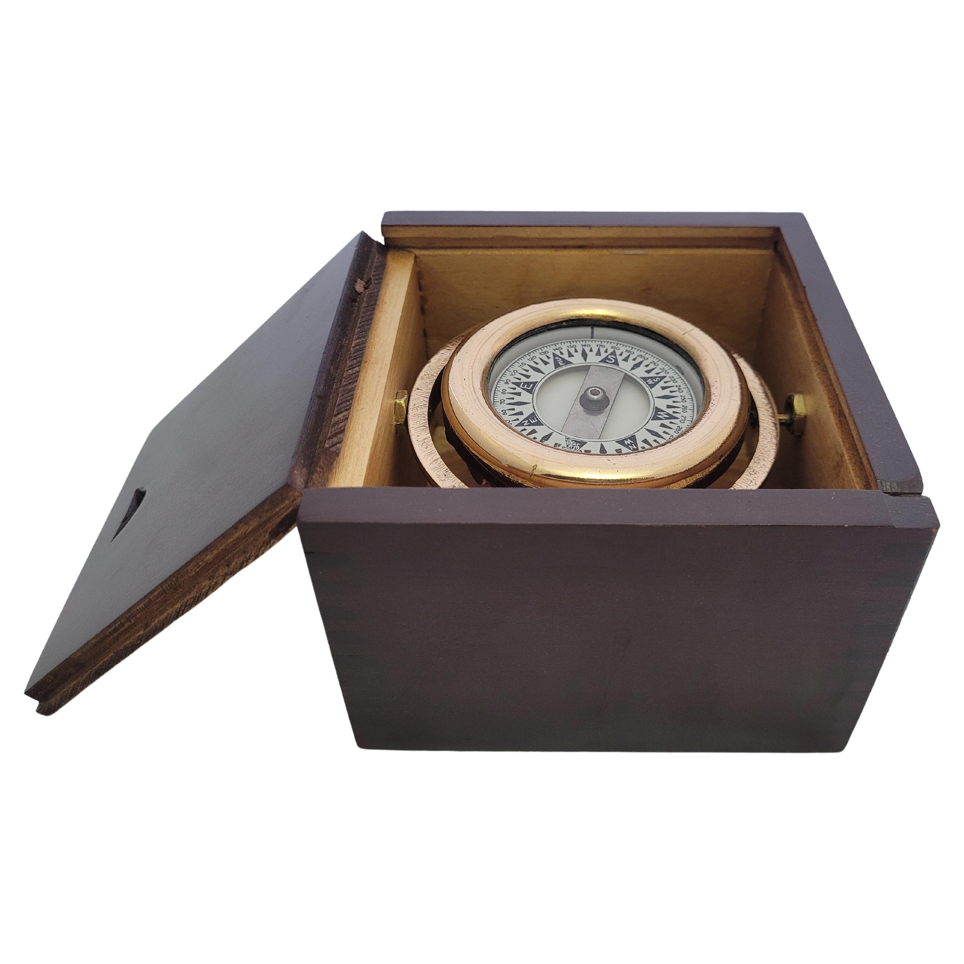 Brass Boat Compass in Varnished Wood Box For Sale at 1stDibs