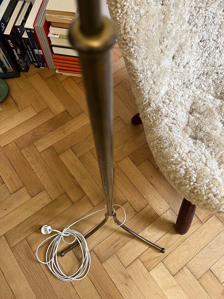 Josef Frank Brass Floor Lamp Model 1842, Sweden, 1950s For Sale at 1stDibs