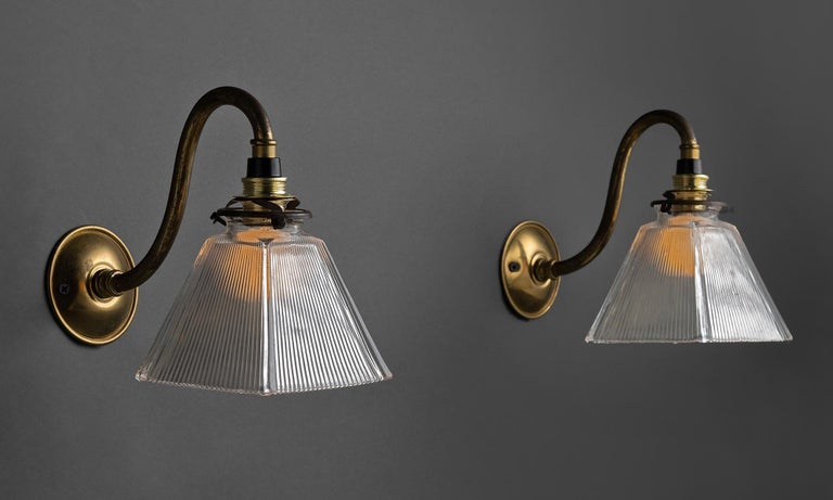Brass and Ribbed Glass Sconce, England, circa 1920 For Sale at 1stDibs