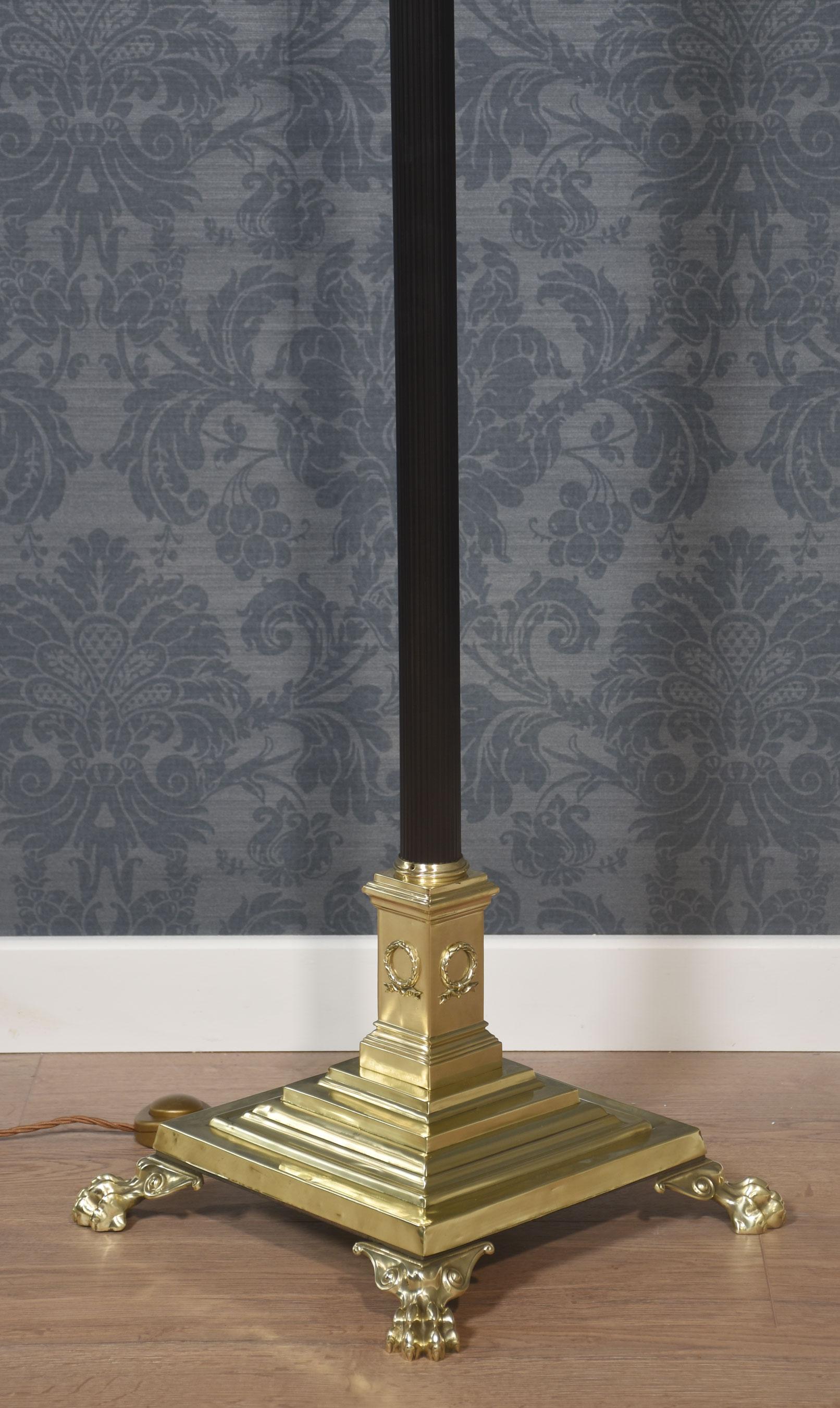Brass standard lamp For Sale at 1stDibs